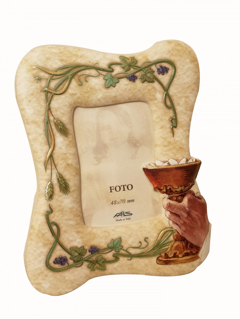 A Beautiful Communion Photo Frame from our range of Holy Communion Gifts